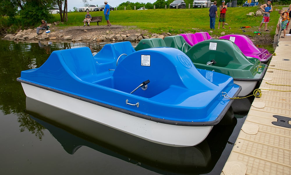 Commercial Pedal Boats and Canoes for Parks & Resorts | Kay Park
