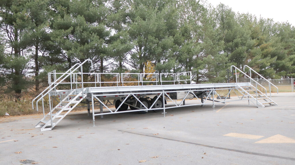 30' x 20' Mobile Stage: Towable Elevated Stage Trailer w/ Guardrails ...