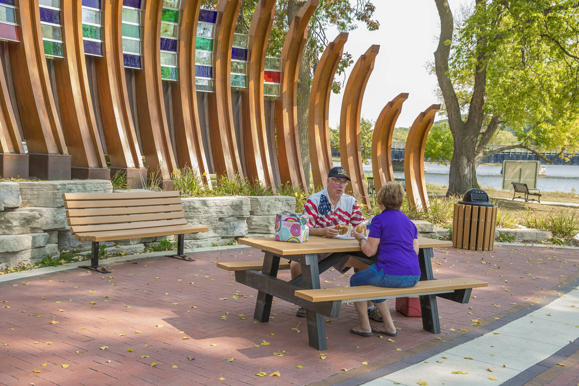 Picnic Tables in Urban Parks: Enhancing Community Spaces - Kay Park ...